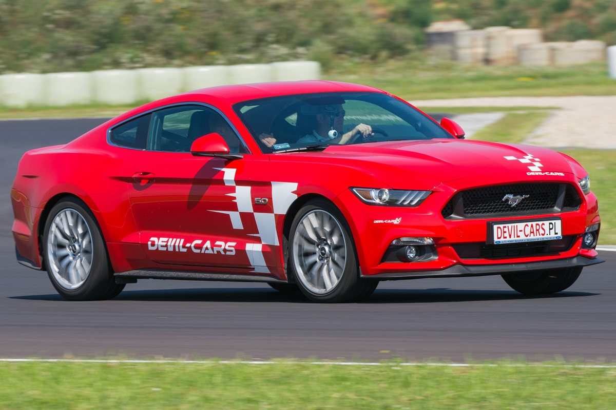 Driving behind the wheel of a Ford Mustang around the track (3 laps) 3 ...